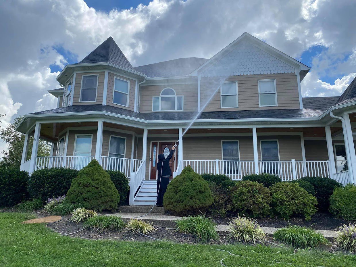 House Washing Services Barbourmeade, KY | Clean & Protect